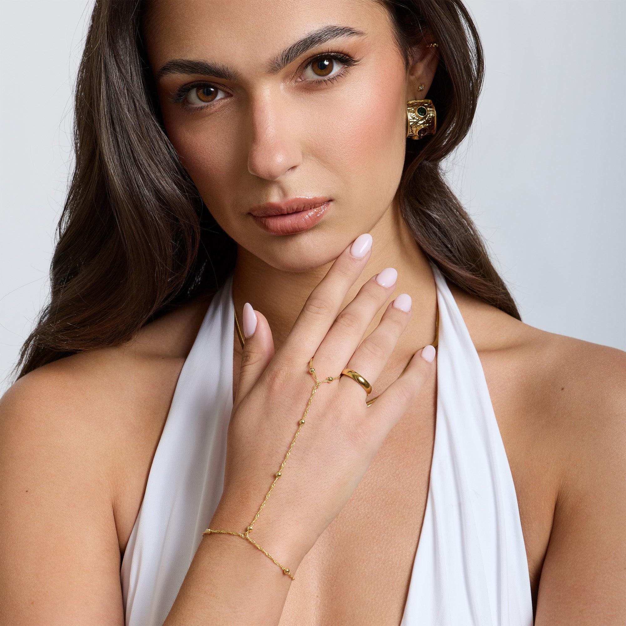 Gold Coast Hand Chain – EVRYJEWELS